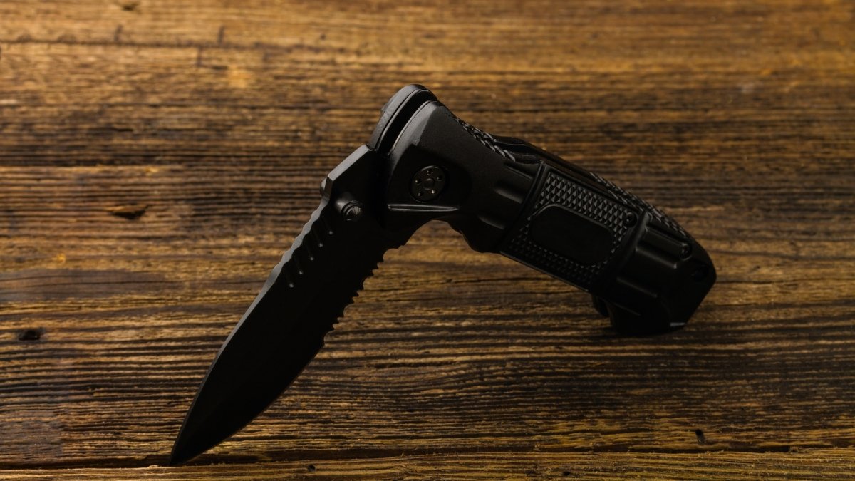 Spring Assisted Open Knives – Uppercut Tactical